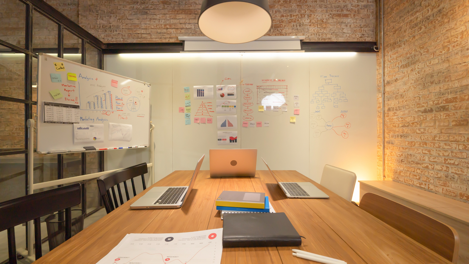 9 Best Meeting Room Layout and Setup Styles | UnSpot